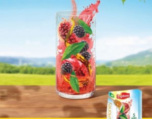 Lipton Breaks World Record for Largest Iced Tea